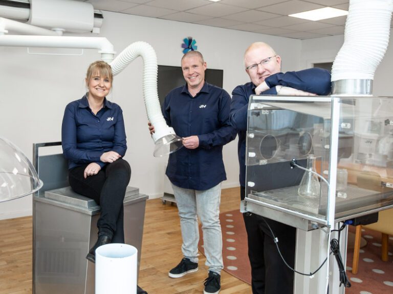 Tilbehør til Punktsug og Sugehoveder > Spjæld, Trykvagter, Flexslanger