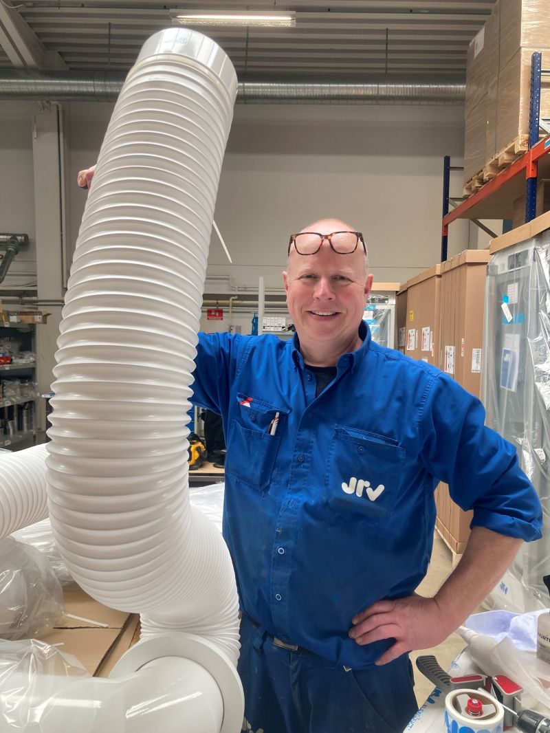 JRV A/S is ISO 9001 and ISO 14001 certified.